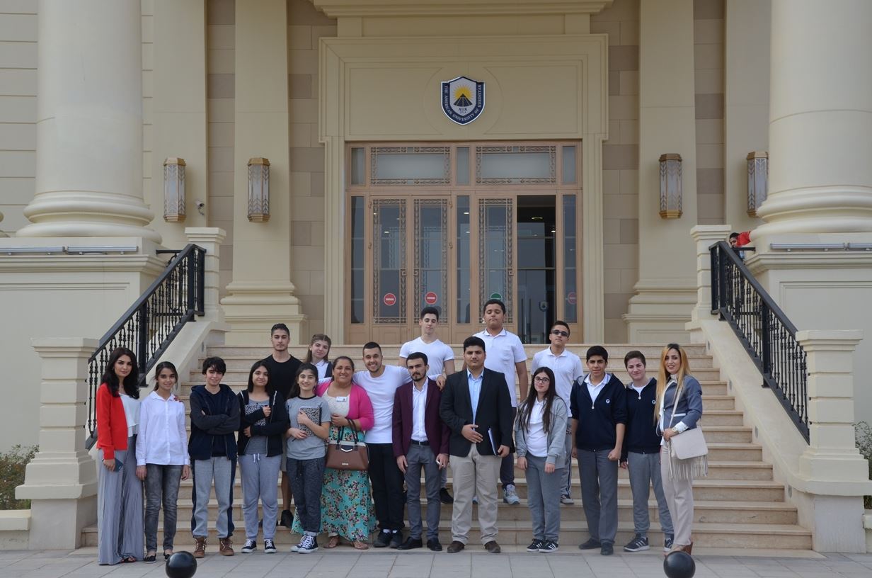 Sardam International School Students Visit AUK - SABIS®